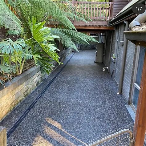 Exposed Aggregate Path Emerald Digking
