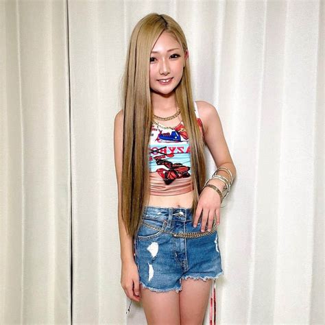 Egg公式さんのインスタグラム写真 Egg公式instagram 「jsギャルじゅなちゃん可愛すぎ〜🥺💖💖 エグモがじゅなちゃんのコーデ組んでみた😎🔥 タグ付けで誰のコーデか見れるよ🎶