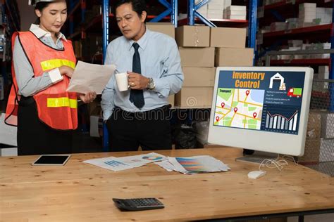 warehouse management software application in computer for real time