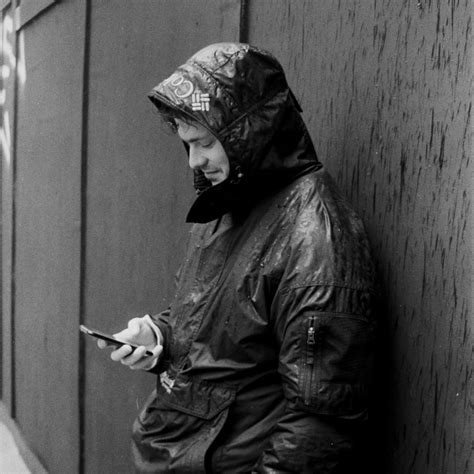 Lozzy · Artist Profile