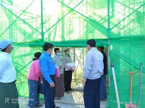 နတ်မောက်မြို့ ဗိုလ်ချုပ်အောင်ဆန်းပန်းခြံအတွင်း လွပ်လပ်ရေးကျောက်တိုင် တည်ဆောက်နေမှု အခြေအနေအား က