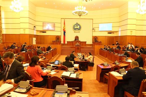 Цэцийн гишүүнээ томилж чадаагүй нь УИХ ын буруу