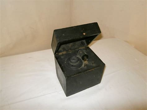 0327028 Period Electrical Switchgear In Wooden Case H 18cm X 18 X 14