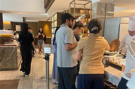 El Poder Se Ejerce Con Humildad Insiste Sheinbaum Tras Viajes De Morenistas F Brica De