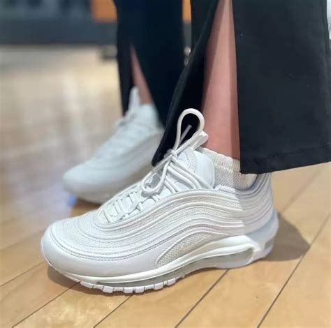 Nike Air Max 97 Triple White Dh8016 100