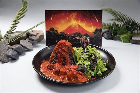 Theres A ‘jurassic World Cafe In Japan And The Foods Insane