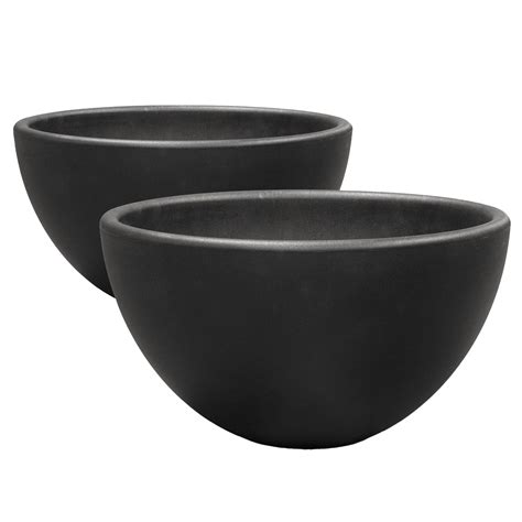 Courtyard 21 53 Cm 21 In Self Watering Garden Planter Costco