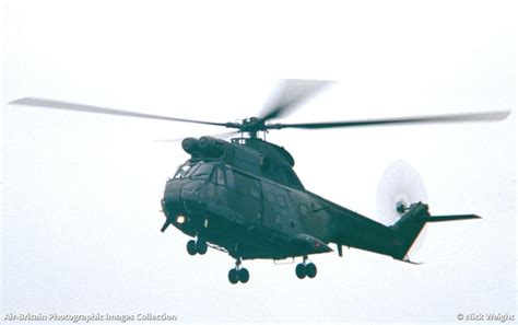 Aviation photographs of Registration: XW210 : ABPic