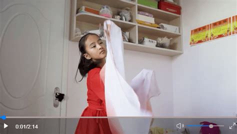 万人说新疆丨在浓厚的文化氛围中快乐成长 麦尔 妈妈 李娟