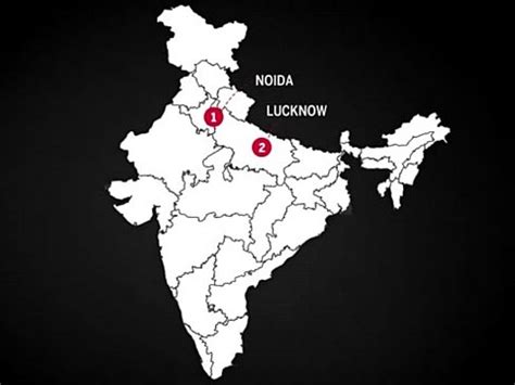 Desi Indian Bhabhi And Aunty Hot Romance ThatsPersonal Com XVIDEOS COM