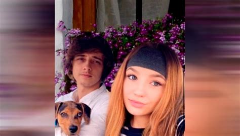 La joven pareja que tiene sexo sólo una vez al año dicen que son muy felices