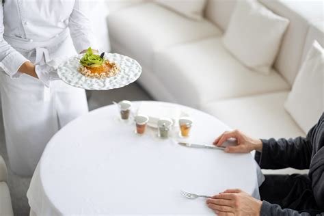 Начало Chef And Gastro образователна програма за гастро и хотелиерската индустрия