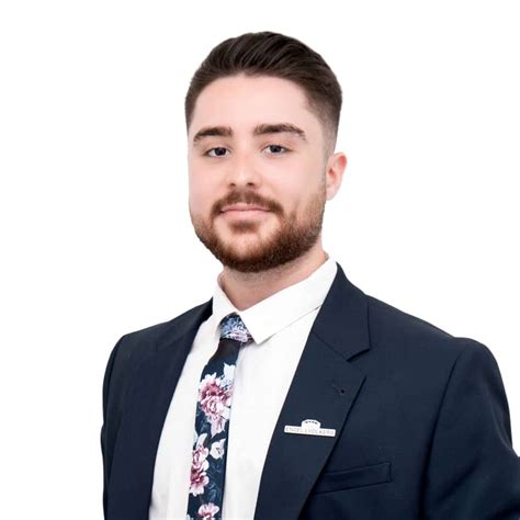 Oliver Eke From Engel And Volkers Dubai L1 10 Properties