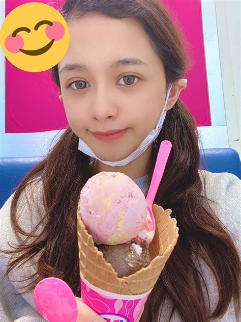 Phanh Phui Diễn Viên Ran Sakita Gốc Việt Mang áo Dài Vào Phim Jav