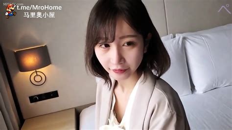 145cm 皮膚白皙的女士 Eporner