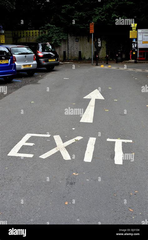 Uk Exit This Way Sign Hi Res Stock Photography And Images Alamy