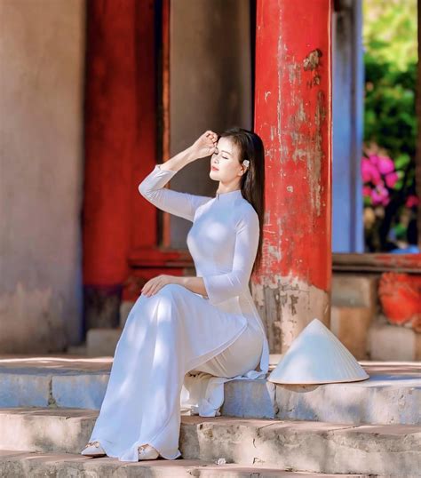 Dáng vẻ đáng kinh ngạc của người mẹ lúc tuổi và tuổi Điều gì đã khiến cô thay đổi tới mức