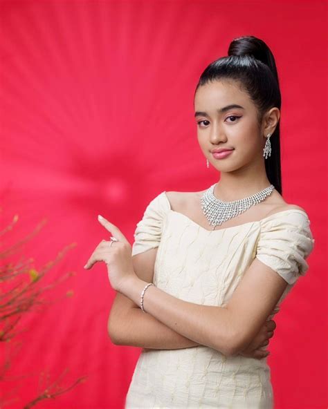 ចាំអីទៀតសប្បាយល្ងាចនេះ ជួបជាមួយ ព្រះនាង នរោត្តម ជេនណា