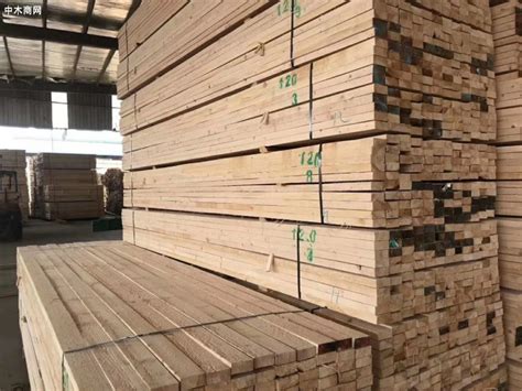 建筑工程用方木规格尺寸表及5×10建筑方木多少钱一根图文介绍「中木商网」建筑方木方木木材名词