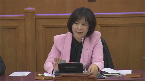 Д Өнөрболор Гаалийн тариф гаалийн албан татварын тухай хуульд нэмэлт өөрчлөлтөд эрх зүйн