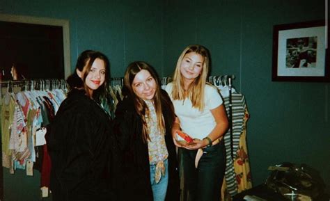 Some Wholesome Behind The Scenes Photos Rpen15