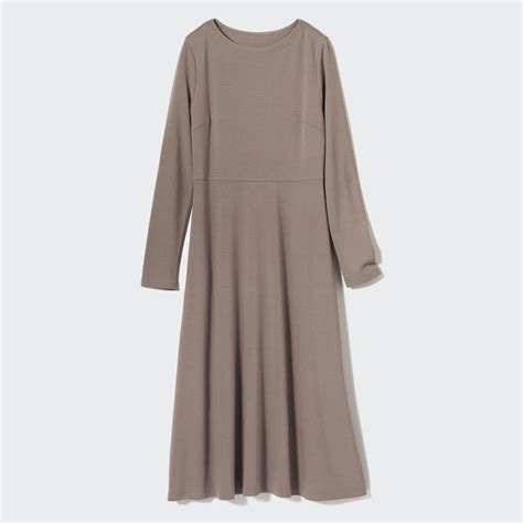 Сукня Uniqlo — ціна 1000 грн у каталозі Сукні міді Купити жіночі речі за доступною ціною на Шафі