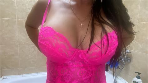 Ngay sau khi người hàng xóm đi làm cô vợ đĩ của anh ấy với bộ ngực to
