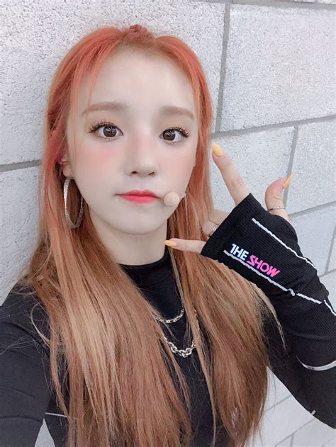 The Show On Twitter [★196회 더쇼초이스 후보①] 아이들 셀카 보고 이마 팍팍 치다가 거북목 해결됐어요 울