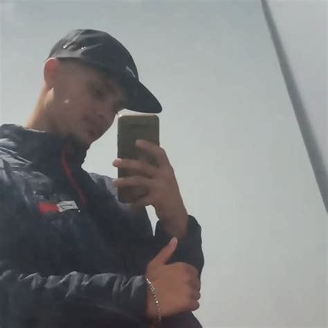 Victor Reis Victor Reis021 • Threads Say More