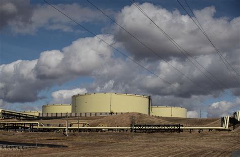 Five Charts On How Chinas Sputtering Recovery Is Hurting Crude Oil