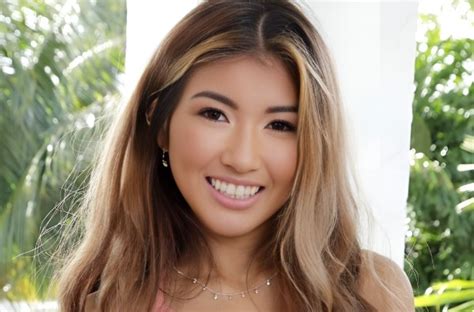 Clara Trinity Net Worth 2025 Rising Success Of The Adult Entertainer
