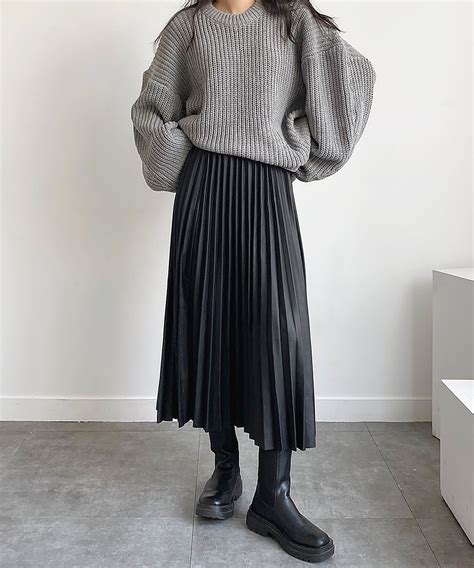 주름 플리츠 기모 레더스커트 A라인 인조가죽 레자 롱스커트