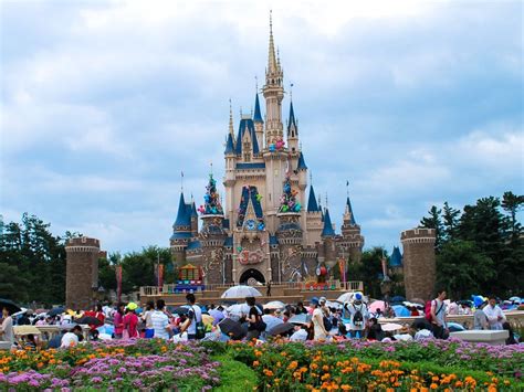 Tokyo Disneyland How To Get There And Make The Most Of It Japan Rail