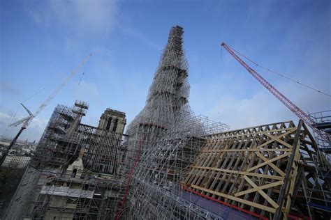 Verity Babbs The Notre Dame Cathedral In Paris Gets A Re Opening Date