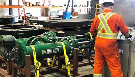 Hot Tapping And Line Plugging Services For Onshore Piping And Pipelines