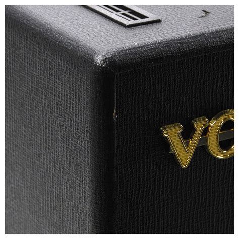 Vox Vt100x Valvetronix 100 Watt Hybrid Modelling Amp Secondhand At Gear4music