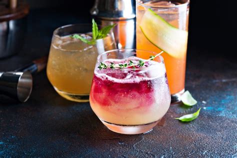 19 Best Thanksgiving Cocktails To Make
