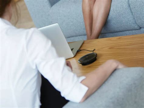 Jabra Speak Portable Usb Conference Speakerphone Features A Degree Microphone Gadget Flow