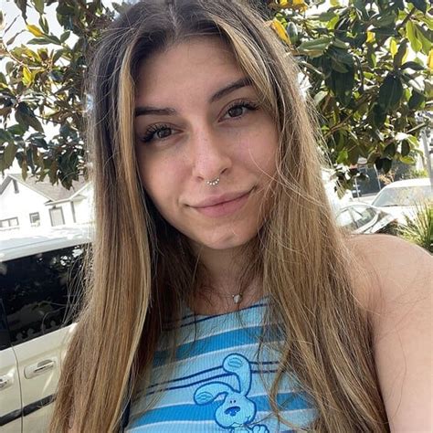 OnlyFans Chloekreamsvip Profile Photos Links Babepedia