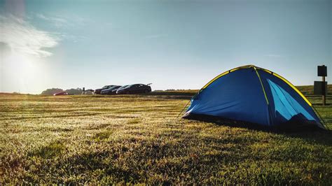 Roundel Weeklys Nate Risch Heads To Vir To Check Out An East Coast Corral Bmw Car Club Of America