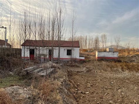 宁阳县葛石镇宁磁南路以西张家崖村南土地一宗 司法拍卖 阿里拍卖