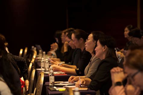 “Өсвөр үеийнхэнд ээлтэй эрүүл мэндийн тусламж үйлчилгээ ба дэмжлэгт удирдлага” хэлэлцүүлэг болж