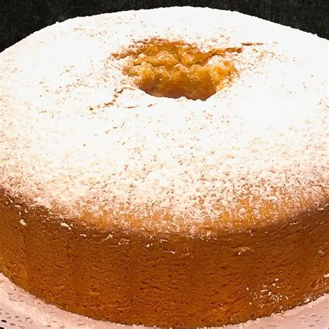 Ponqué Esponja Helena De Lombana