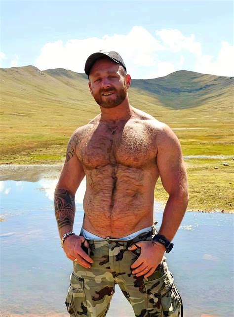 Males With Hairy Chest06 Flickr