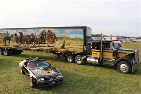 1977 Pontiac Firebird Trans Am “smokey And The Bandit” Promo Car Sells For 550k Autoevolution