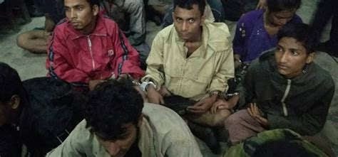 ကံမမြို့၌ ဖမ်းမိသည့် ဘင်္ဂါလီ ၁၁ ဦး လဝက ဥပဒေဖြင့် ထောင်ဒဏ် ၂ နှစ်စီချမှတ်