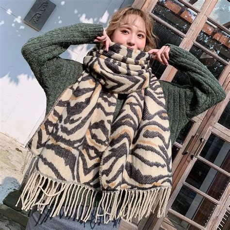 Женский зимний шарф для женщин шарф с леопардовым принтом теплые мягкие кашемировые плотные