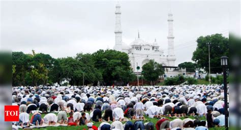 Women To Offer Eid Namaz For First Time In Eidgah India News
