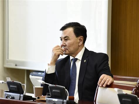 Ёс зүй сахилга хариуцлагын байнгын хорооны даргаар УИХ ын гишүүн Б Баттөмөрийг сонгохыг дэмжлээ