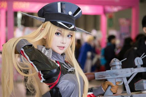 Si Bismarck Kantai Collection Bismarck Kantai Collection Bismarck Anime Cosplay